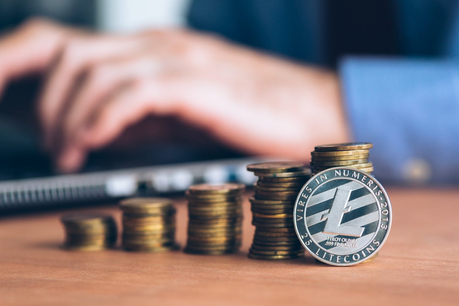 De psychologie van het handelen in crypto: hoe emoties de markt beïnvloeden - Cryptosite